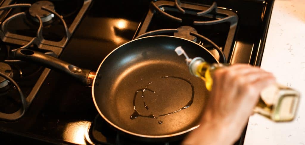 Quick Guide to Cooking Oils & Smoke Points - ESSENTIALS MY Impossibly ...